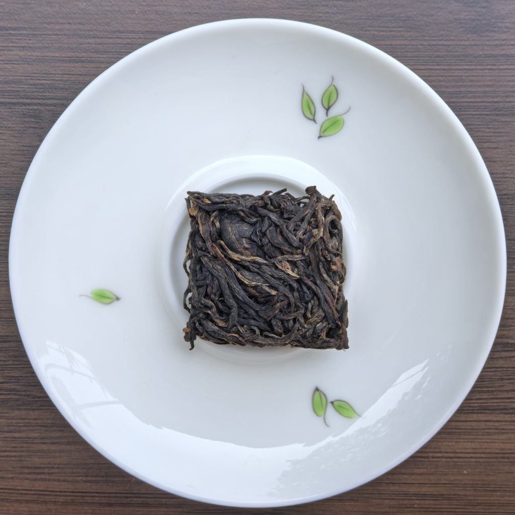 Deng Dayan Zhangping Shuixian Black Tea – DaoTeaHarmony